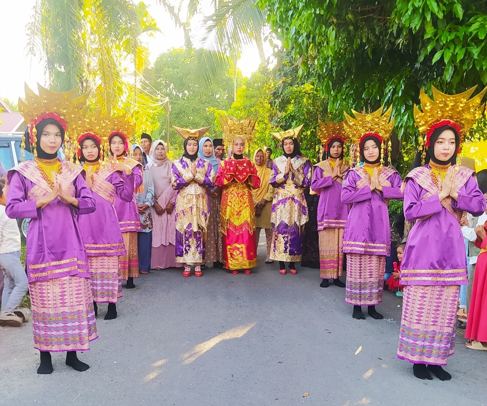 Sanggar Seni Man 5 Pasaman Barat Laris Di Acara Pesta Pernikahan ...